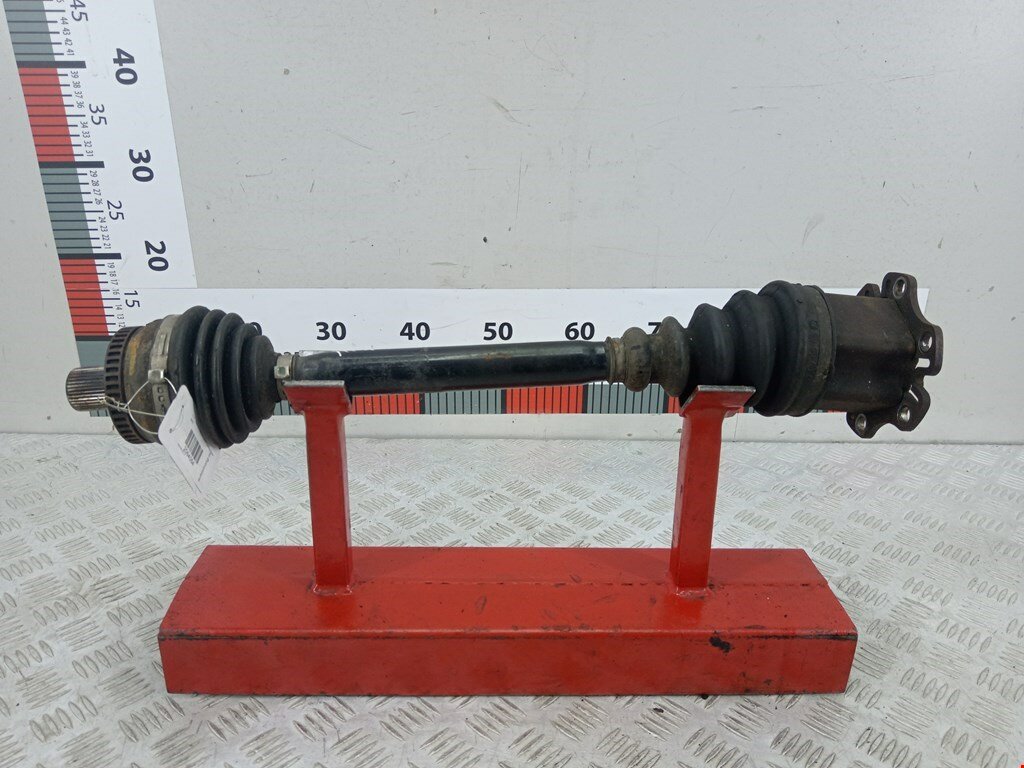 Полуось передняя правая (приводной вал шрус) Audi A6 C5 4B0407451SX арт. 2064064