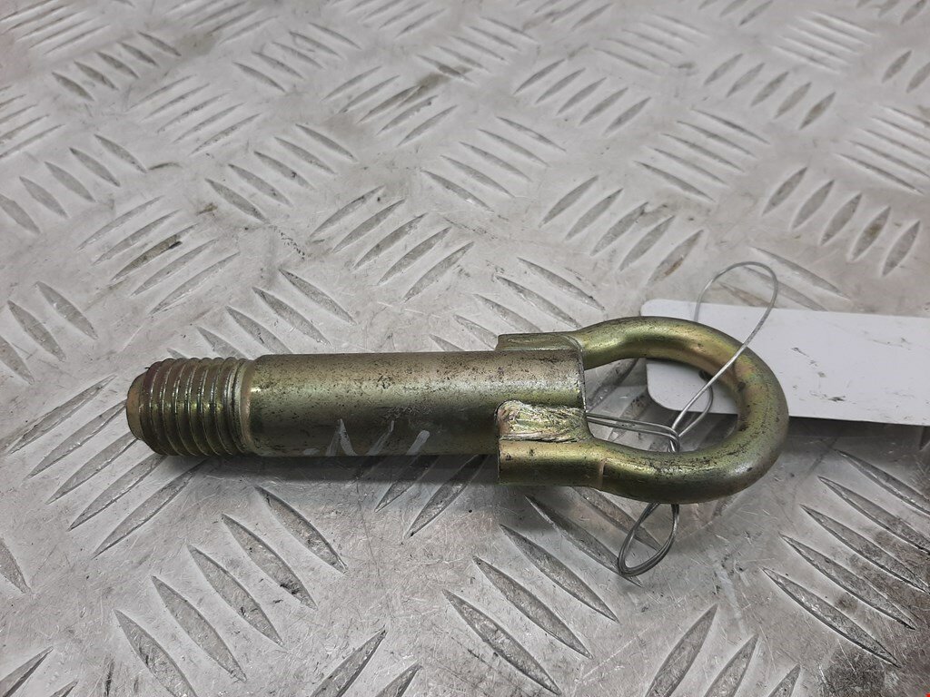 Крюк буксировочный Audi A4 B5 1H0803615B арт. 1817518