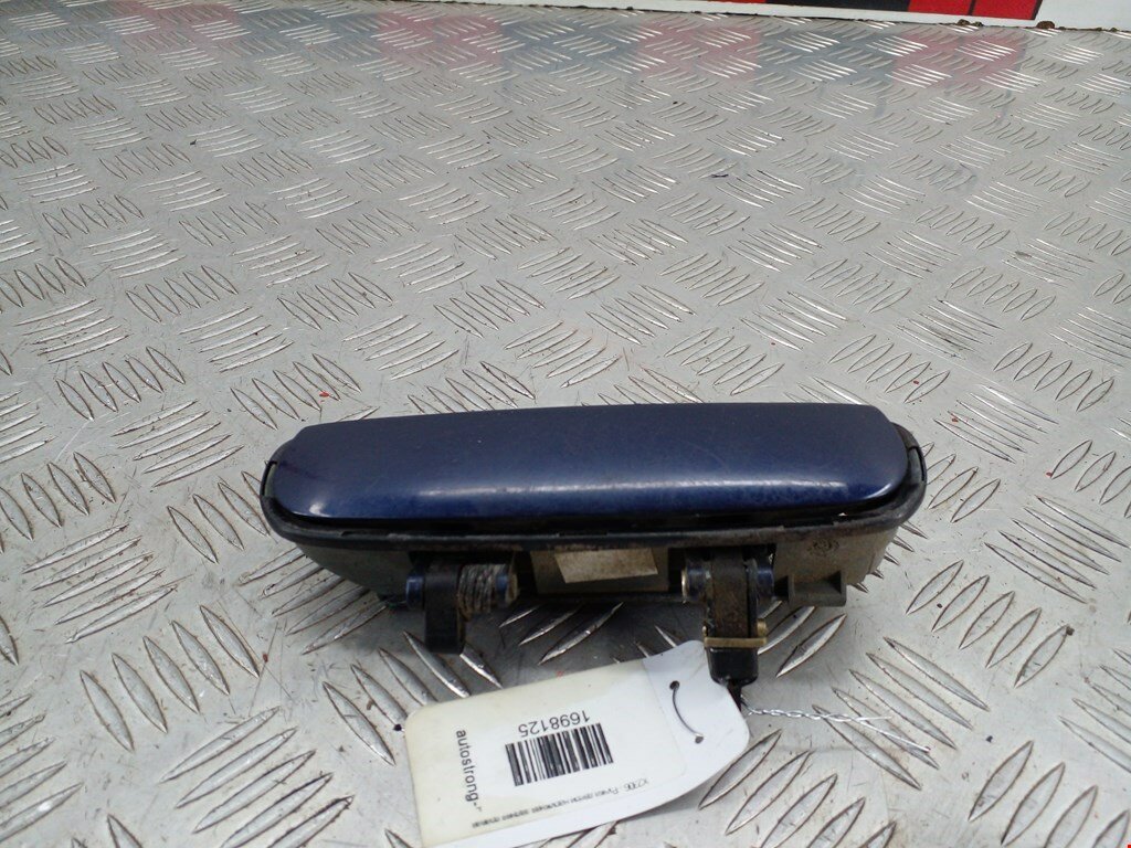Ручка двери наружная задняя правая Audi A6 C5 4B0839208 арт. 1698125