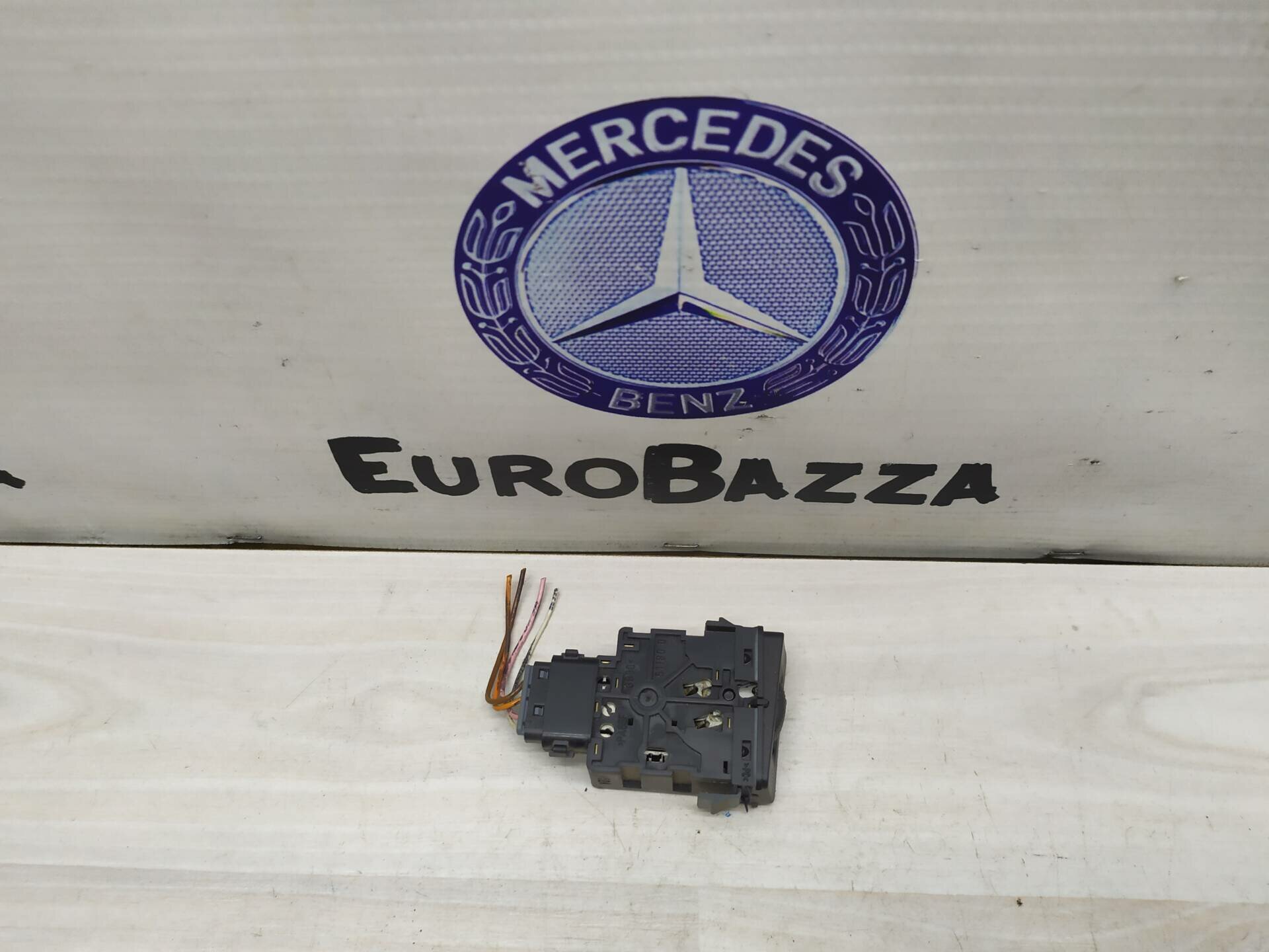 Кнопка корректора фар Mercedes W163 A1638200010