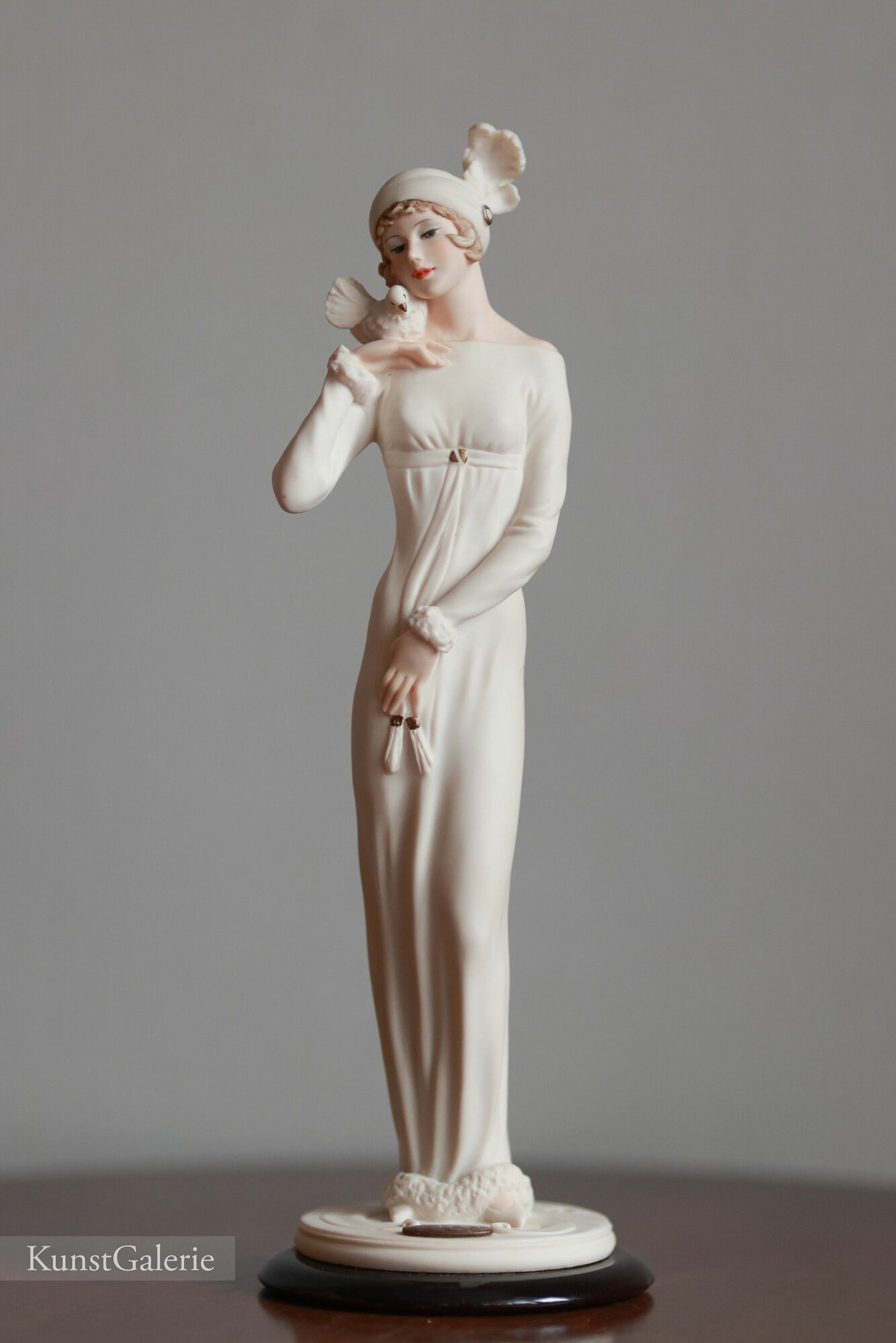 Статуэтка Джузеппе Армани "Безмятежность" Флоренс Каподимонте - Sеrеne 1546F - Giuseppe Armani Florence Capodimonte