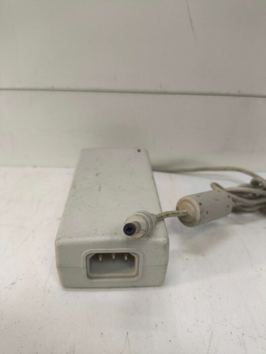 Блок питания внешний ViewSonic 12V 4A HASU05F