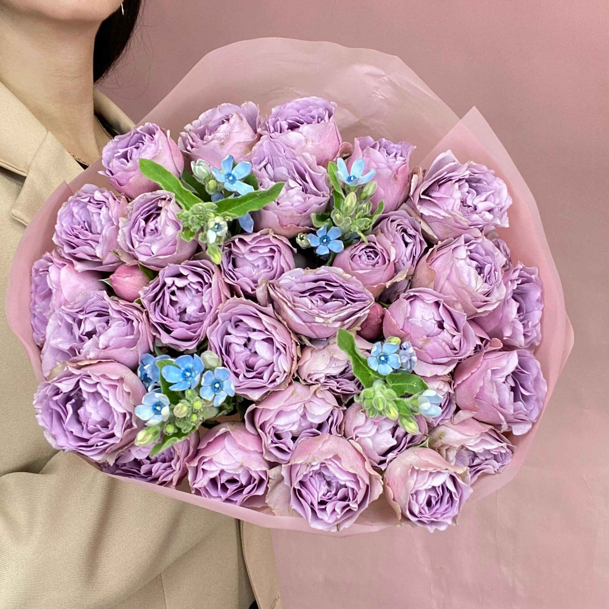 Сиреневые розы (кустовая пионовидная роза 9 шт, оксипеталиум 4 шт.)