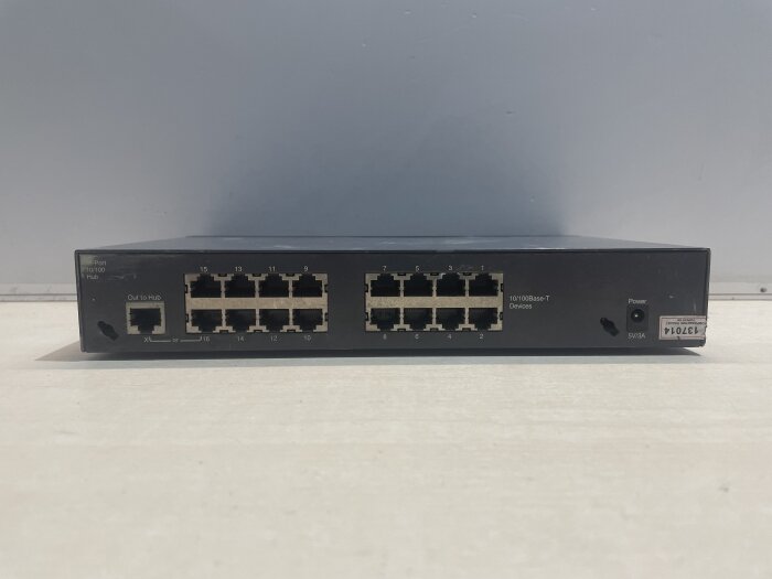 Концентратор Intel sh101tx16