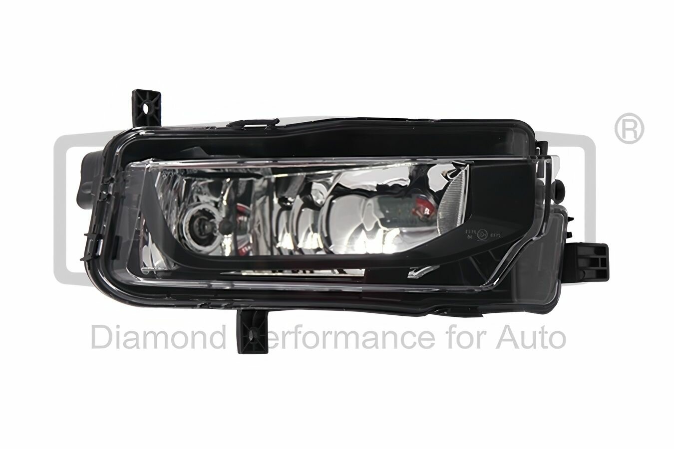 Фара противотуманная правая для Фольксваген Мультиван T6, Транспортер T6, Каравелла T6 89411783902 DPA