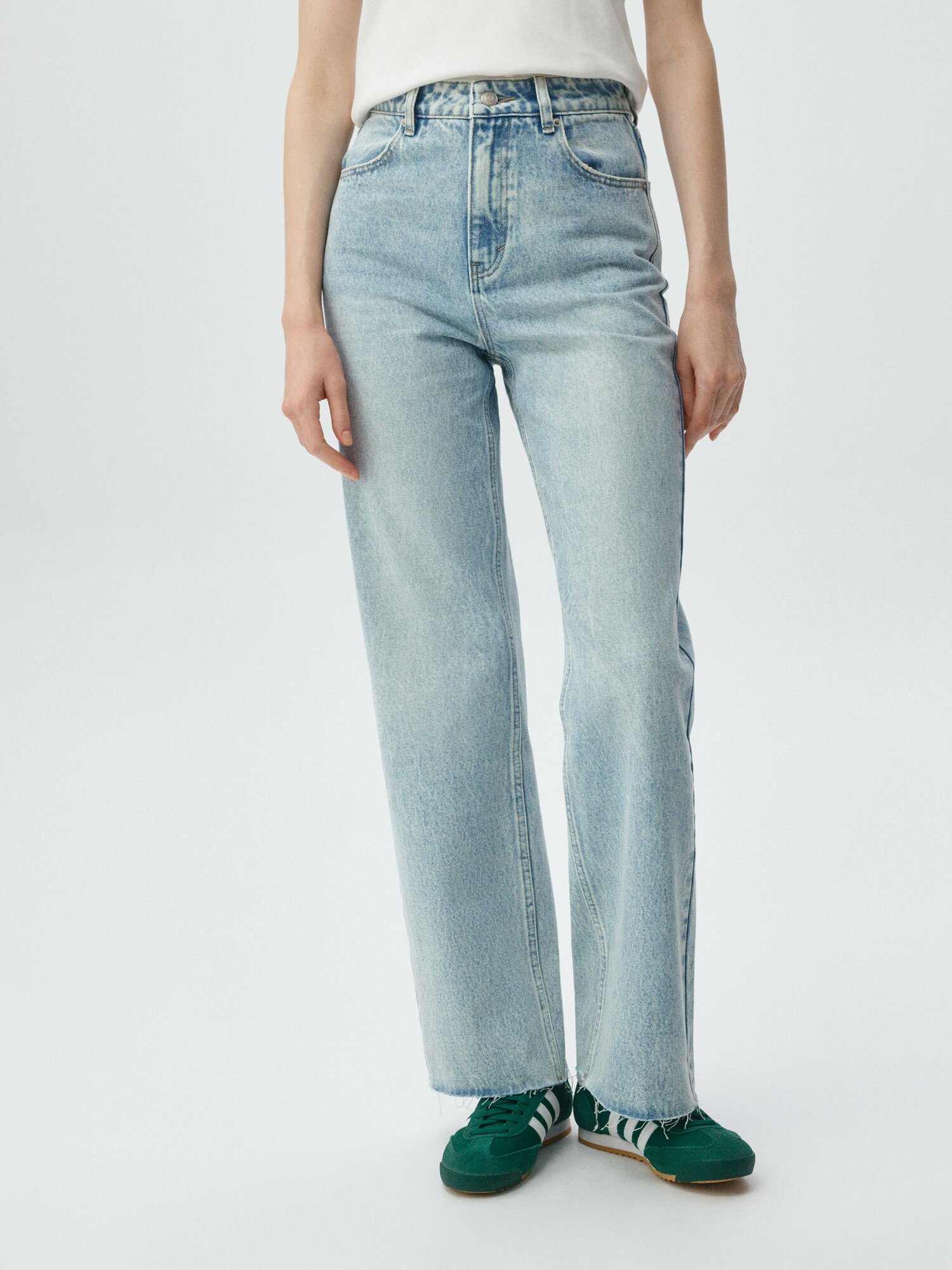 Джинсы широкие 