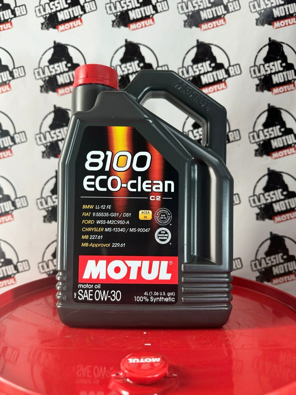 Синтетическое моторное масло Motul 8100 ECO-clean 0w-30 (4L) 113221