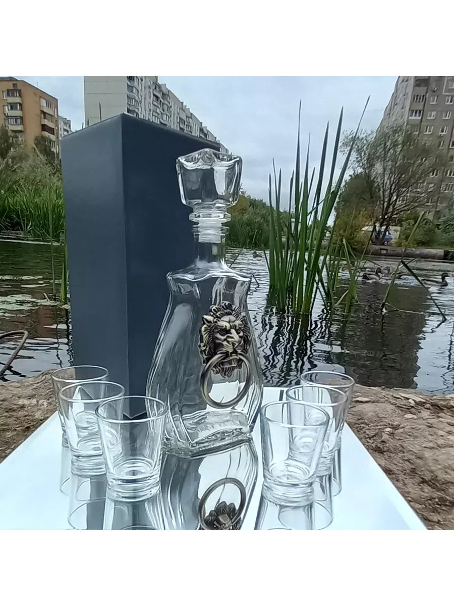 Графин большой Лев 500мл+ 6 стопок 50мл в подарочной коробке