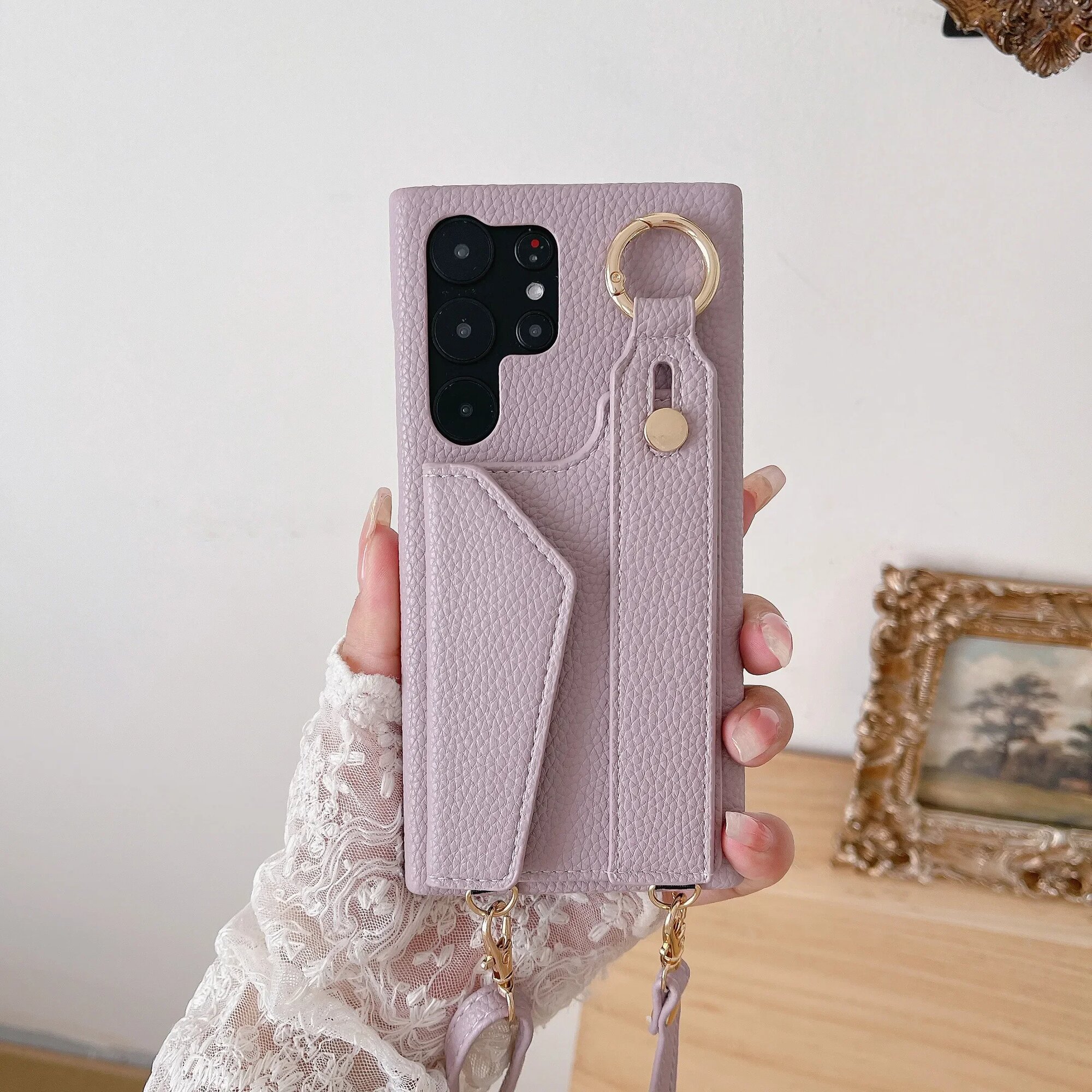 Чехол для Samsung Galaxy S25 Ultra Light Purple с ремешком