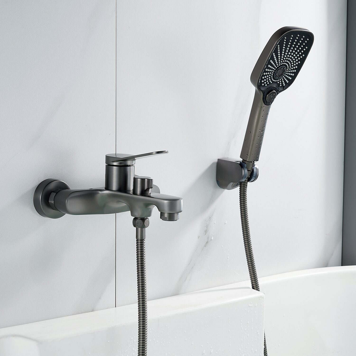 Смеситель для ванны Shevanik S6202T