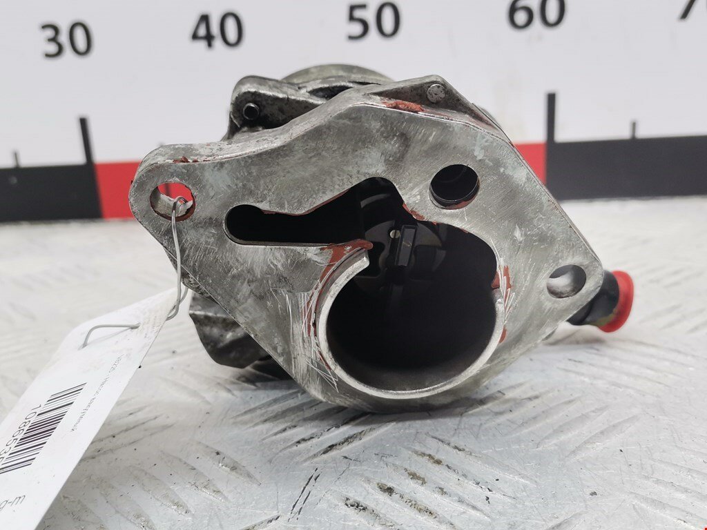 Насос вакуумный Nissan Juke 1465000Q1F арт. 1086535