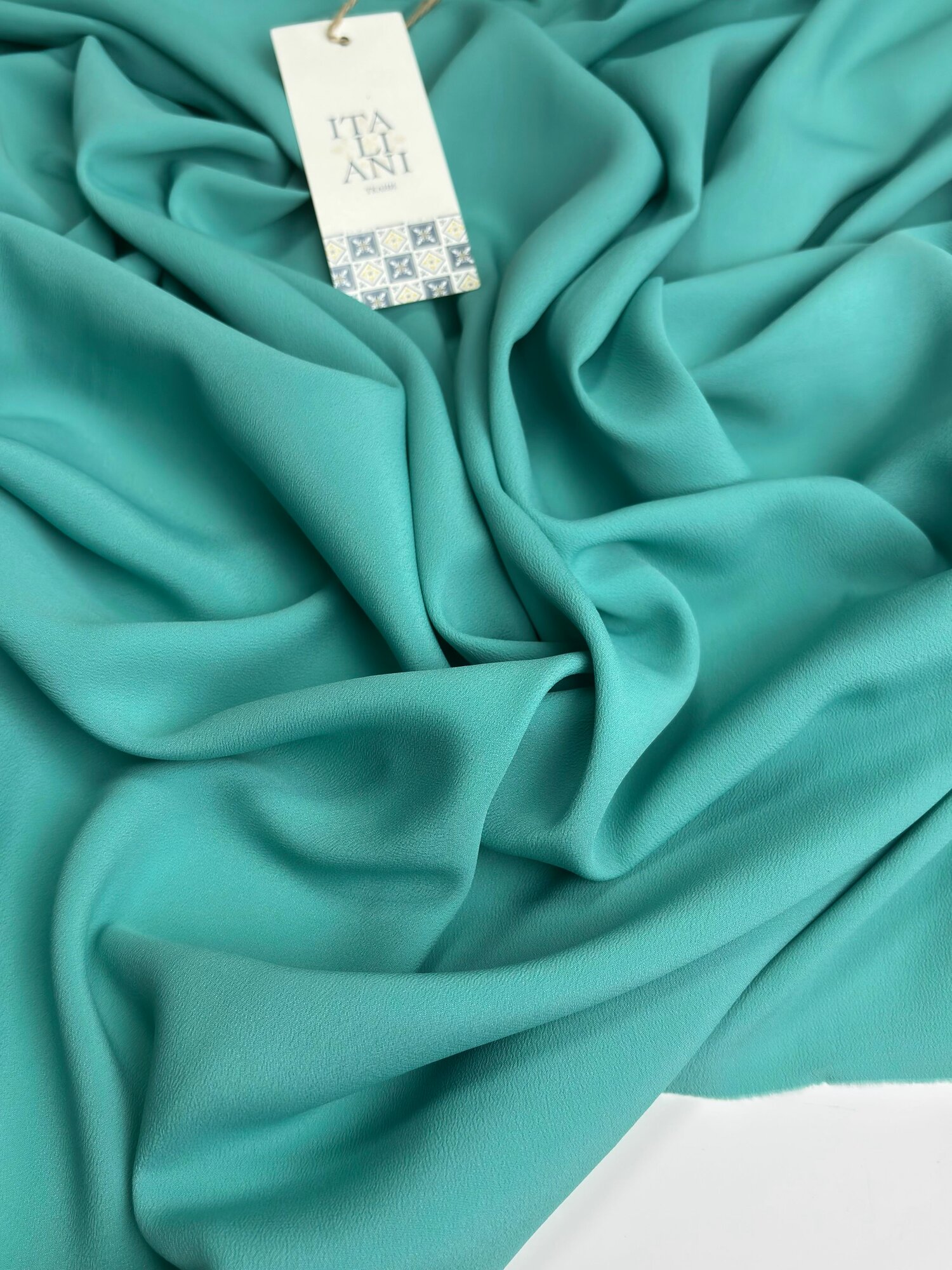 Крепдешин шелк с ацетатом/шелк 40%, ацетат 60%/120 см*136 см/Италия