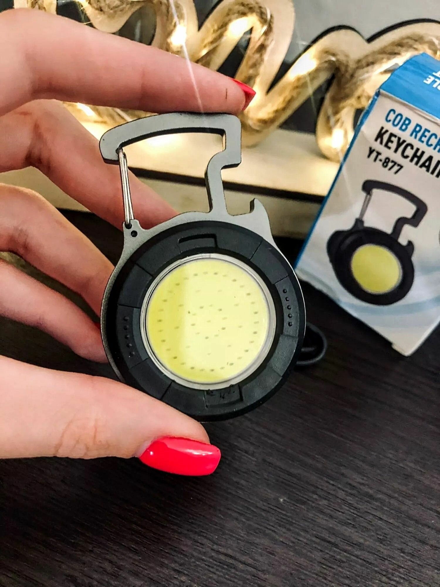 Брелок с полноценным фонарем. Светодиод COB. Встроенный аккумулятор с USB. 700Lm