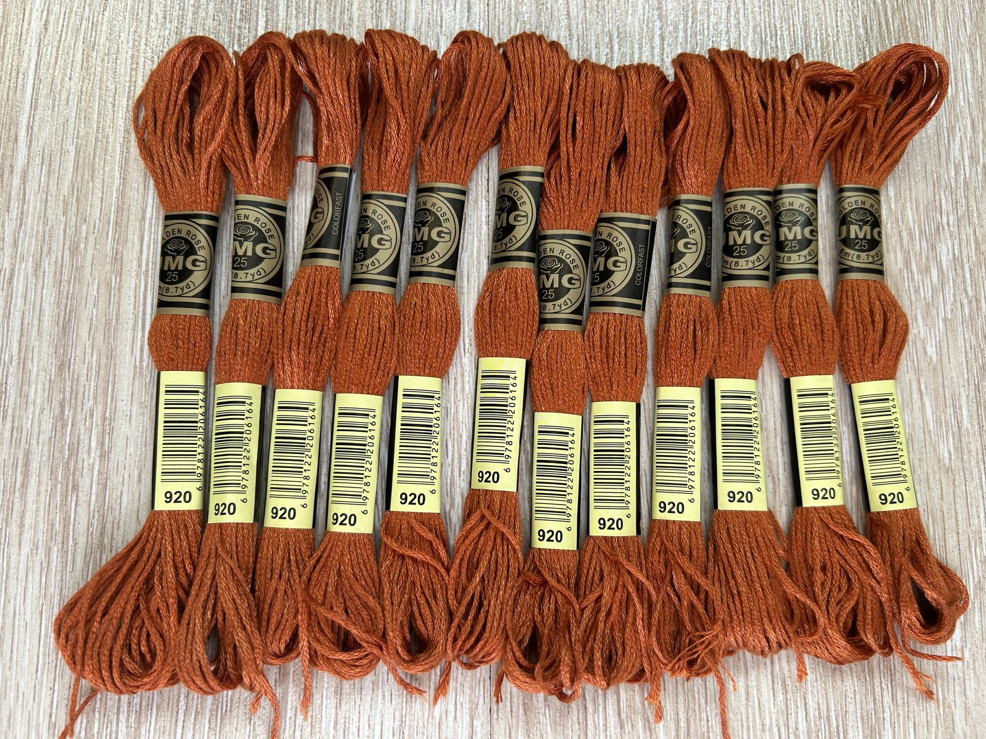 Нитки для вышивания JMC мулине (150-3866) 100% полиэфир 12 штук x 8 м