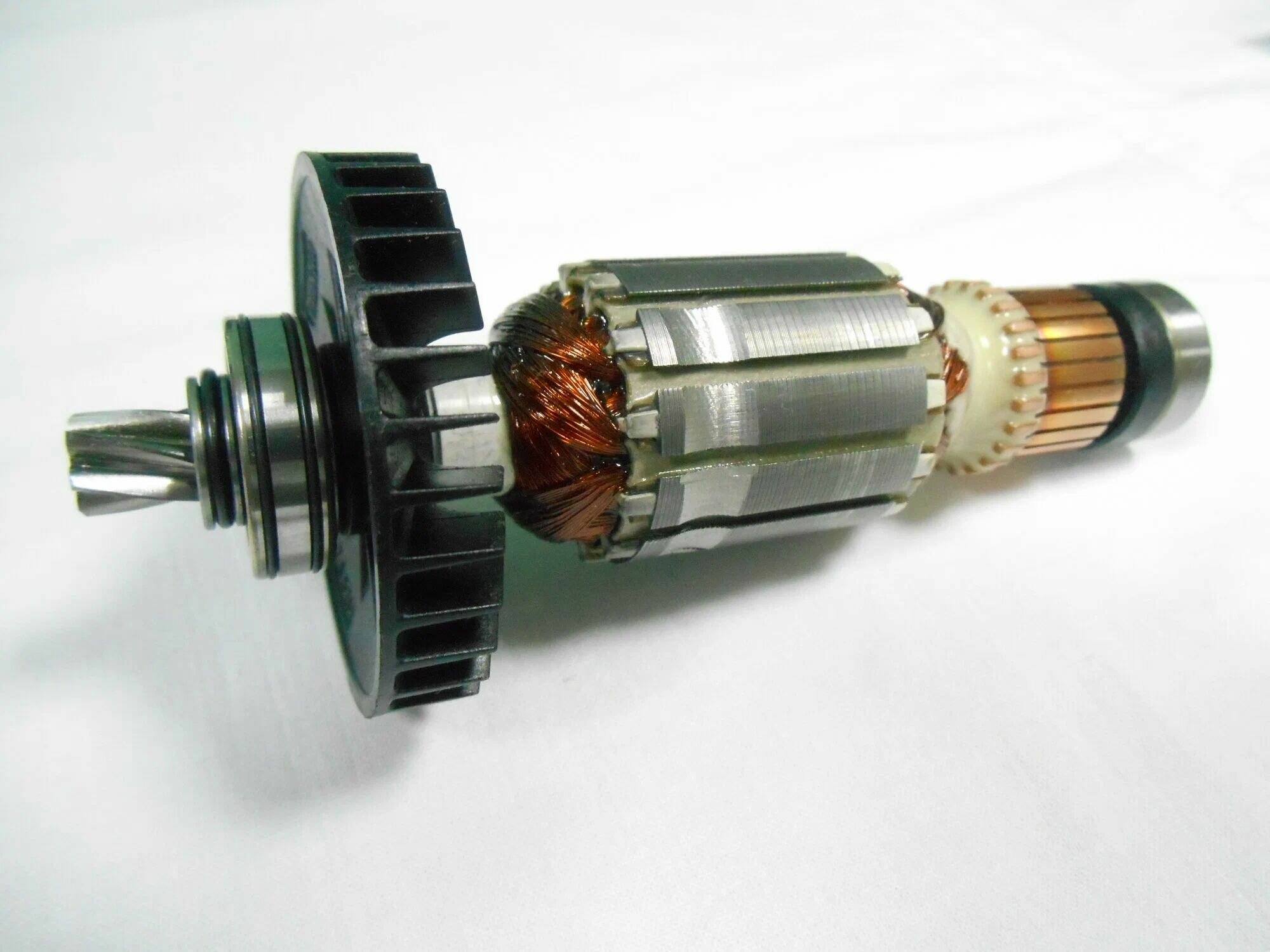 Ротор (Якорь) 513989-8 в сборе для перфоратора MAKITA HR1840