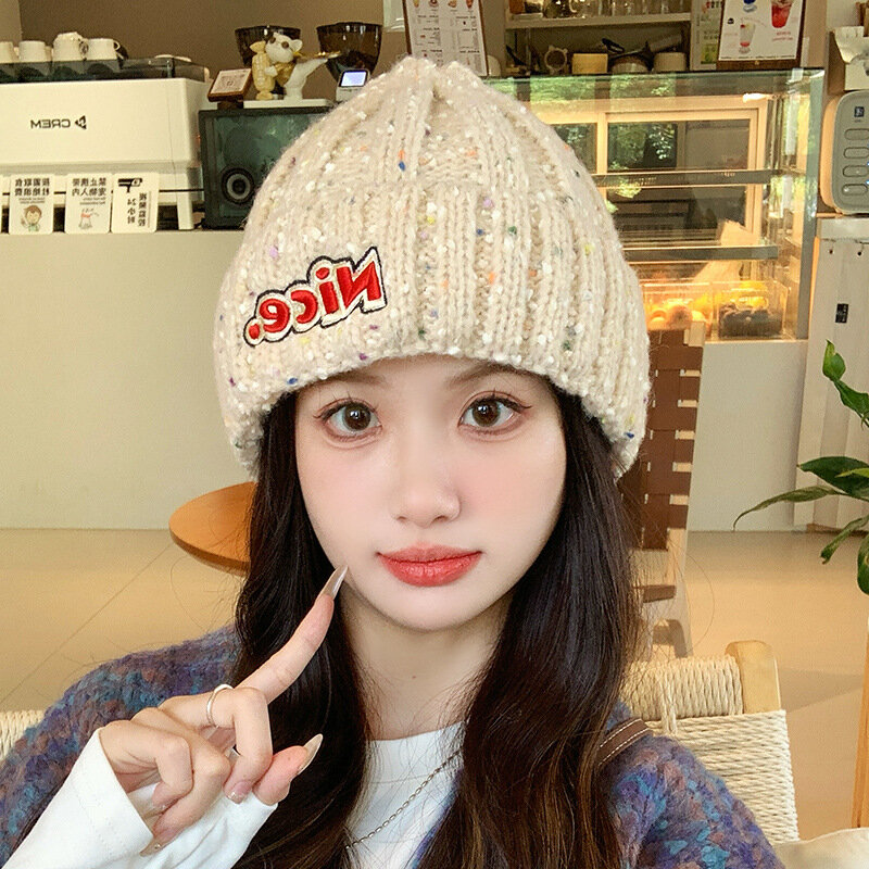 Шапка для женщин