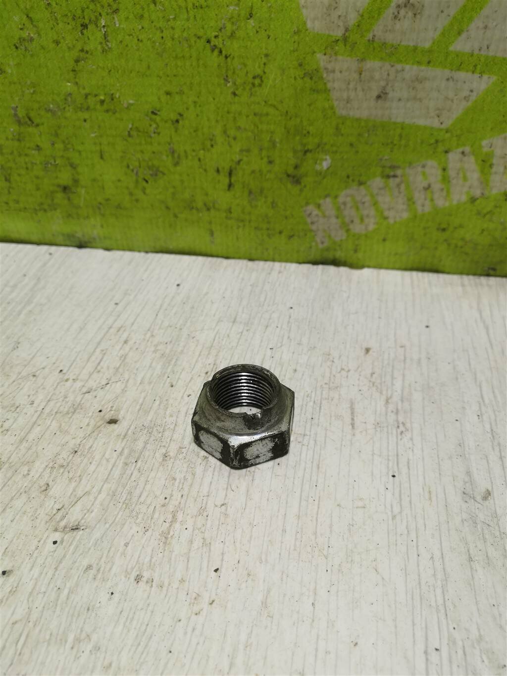 Гайка ступицы LADA Granta 2011+