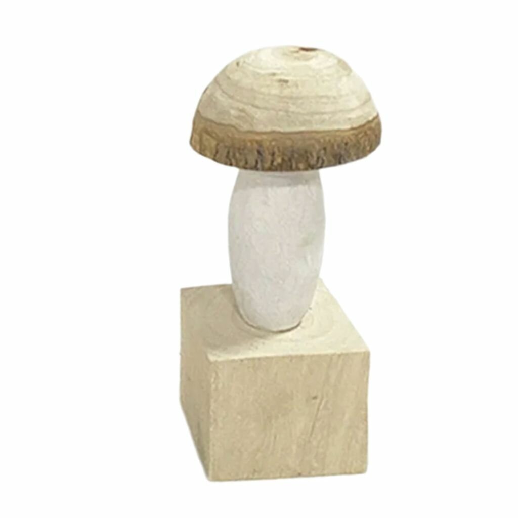 Деревянный декоративный гриб с фигуркой из серебряных блесток для украшения