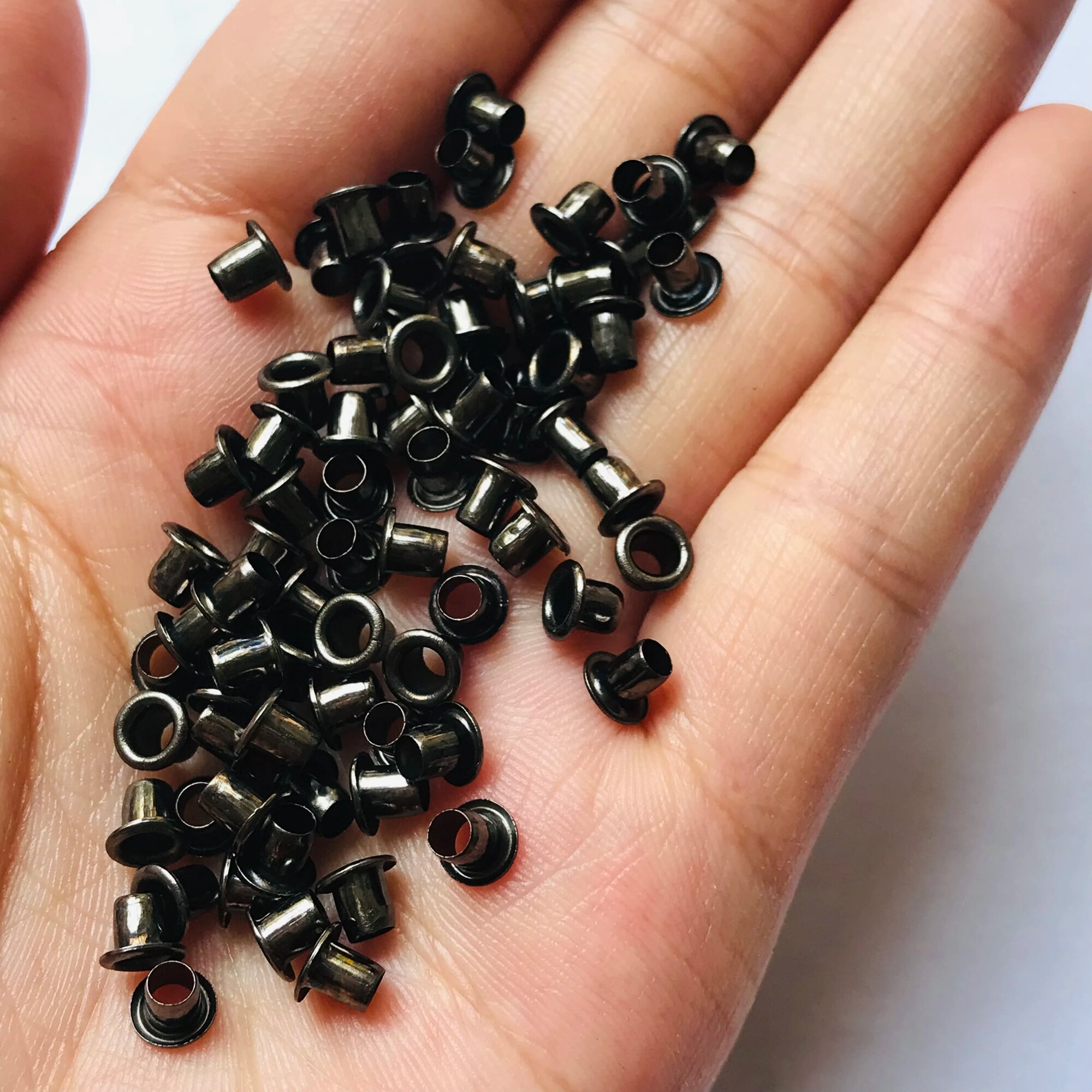 Металлические пуговицы с люверсами для рукоделия 1.5/2.0/2.5 мм Черный, gun black, inner diameter 2.0mm