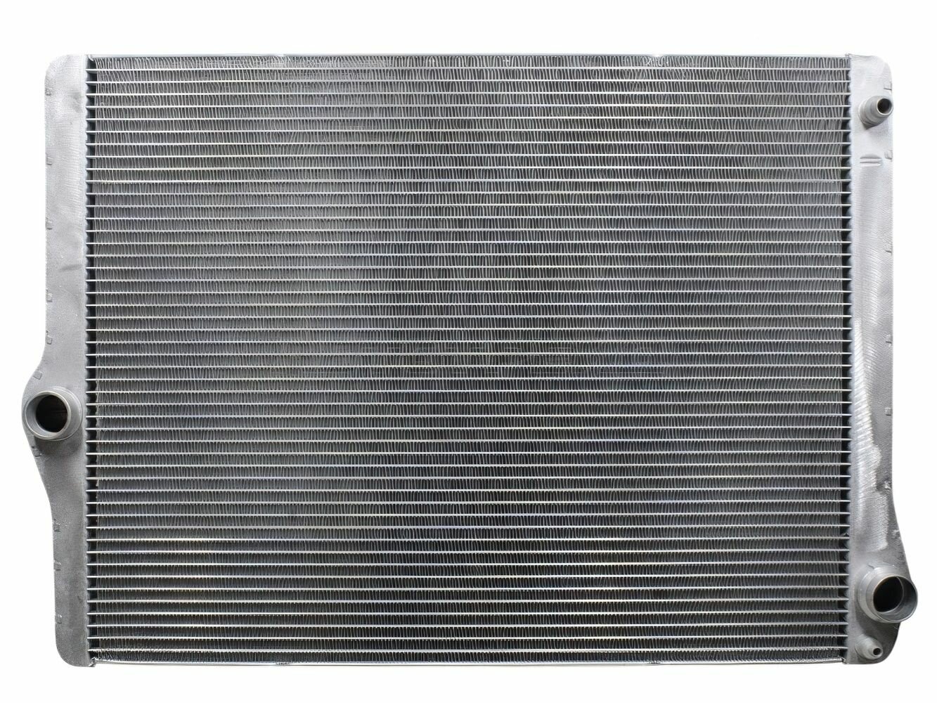 Радиатор охлаждения двигателя для БМВ 520li арт BW00121 SAT