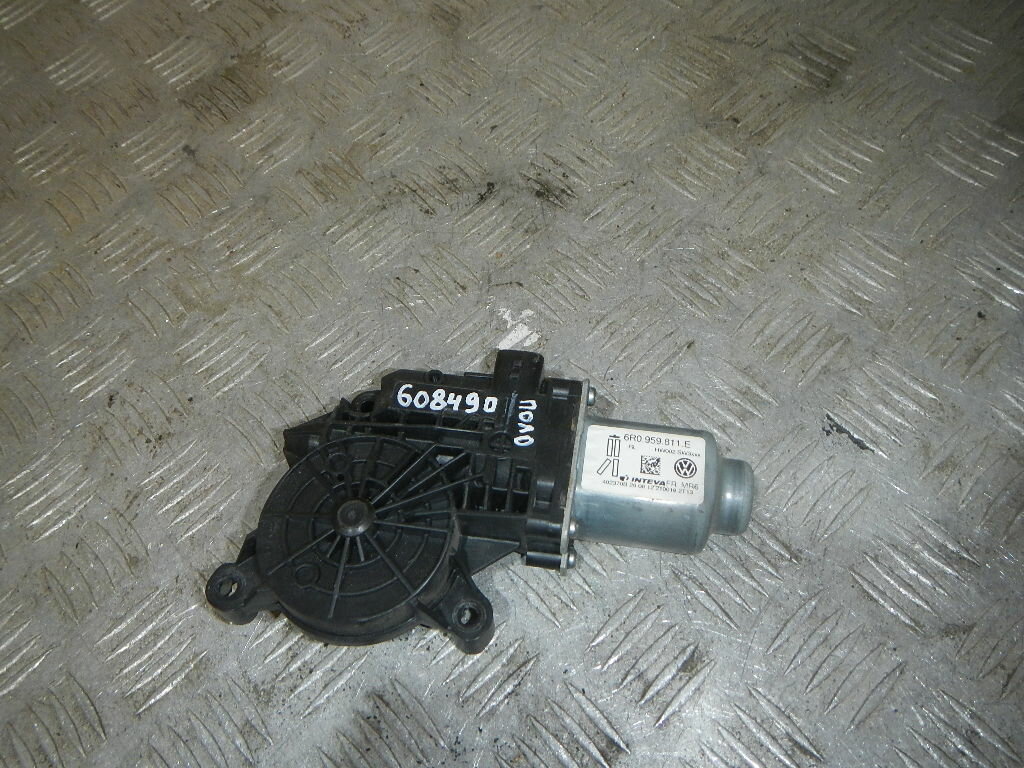 Б/У Моторчик стеклоподъемника, Volkswagen (Фольксваген)-POLO (SED RUS) (11-) VOLKSWAGEN POLO (Sed RUS) (11-) Задний левый...