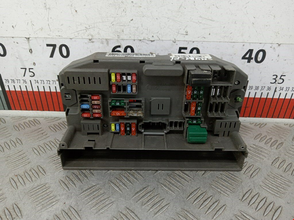 Блок предохранителей BMW X5 (E70) 61146931687 арт. 2266087