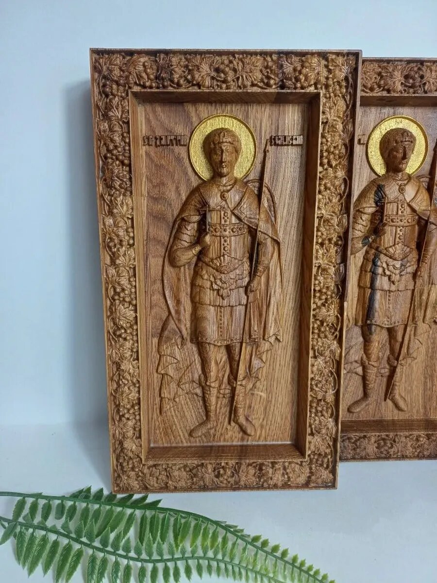 Освященная Икона св. Димитрия Солунского резная из дуба