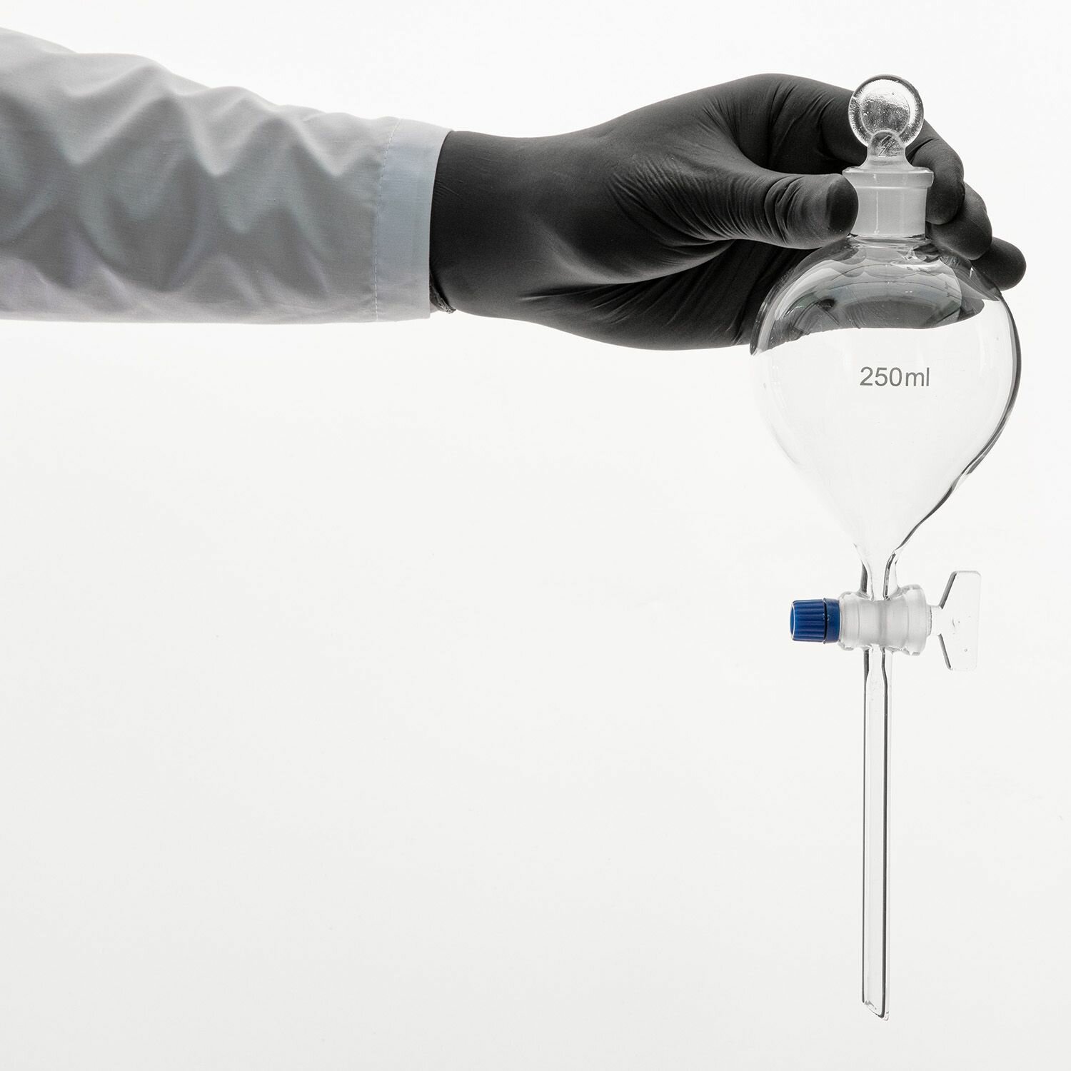 Воронка делительная шарообразная 250 мл с длинным стеблем, Лаборио