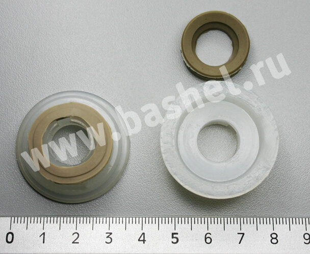Кольцо уплотнительное шнека Гамма-7-01 (+ сальник)