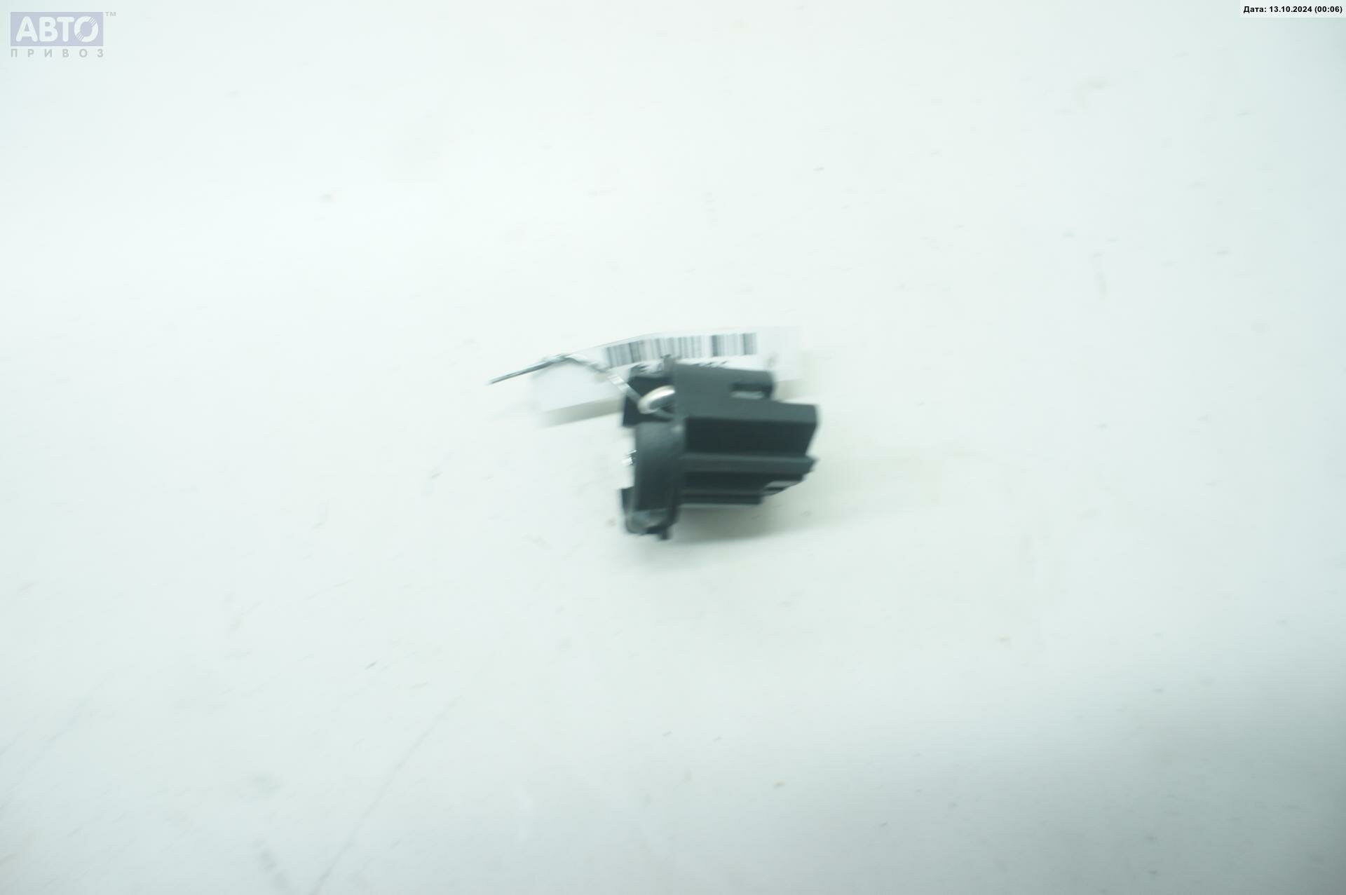 Патрон лампы фонаря Ford Scorpio 2 (1994-1998)