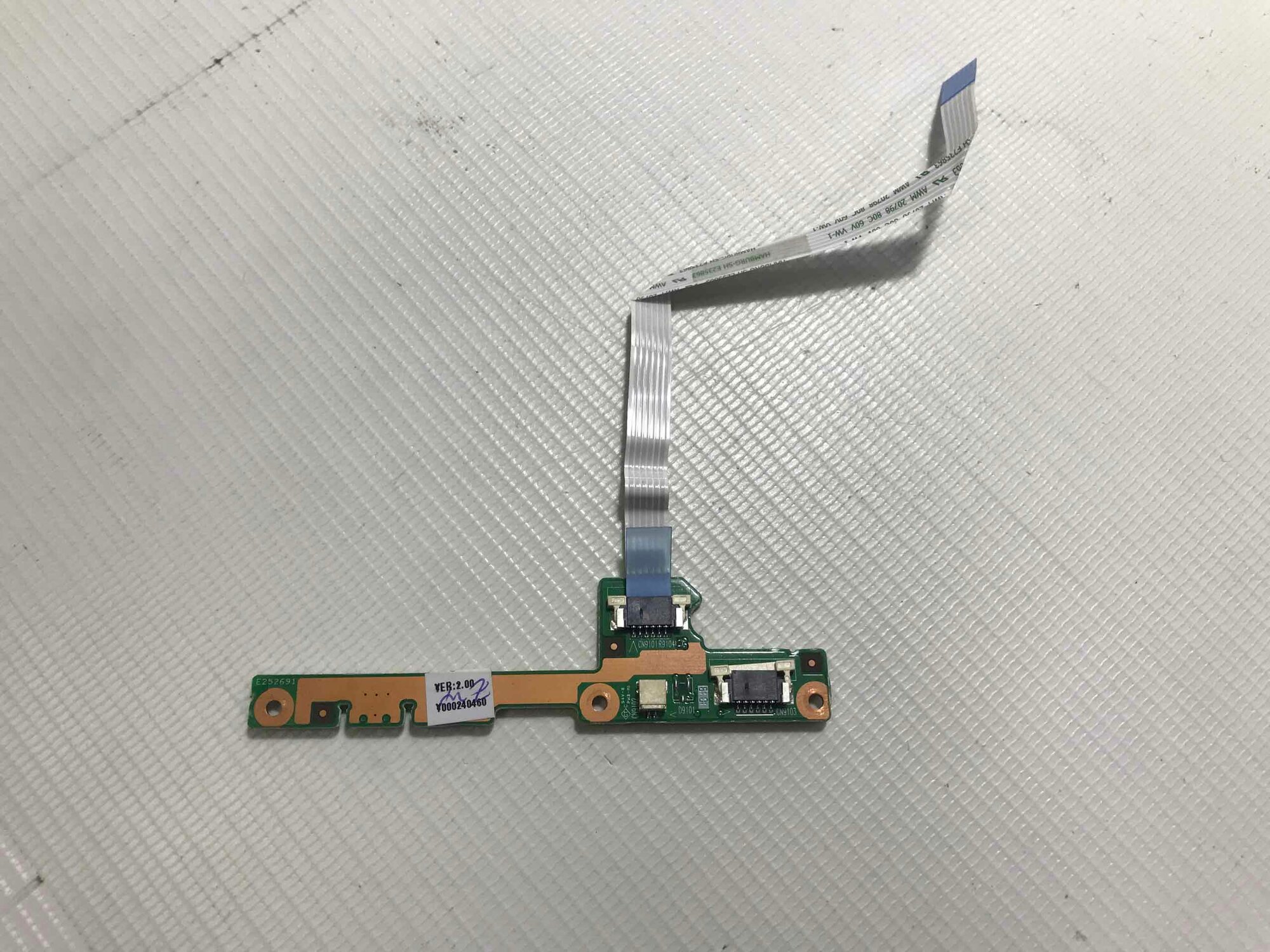 Панель кнопок для TOSHIBA L365-10N