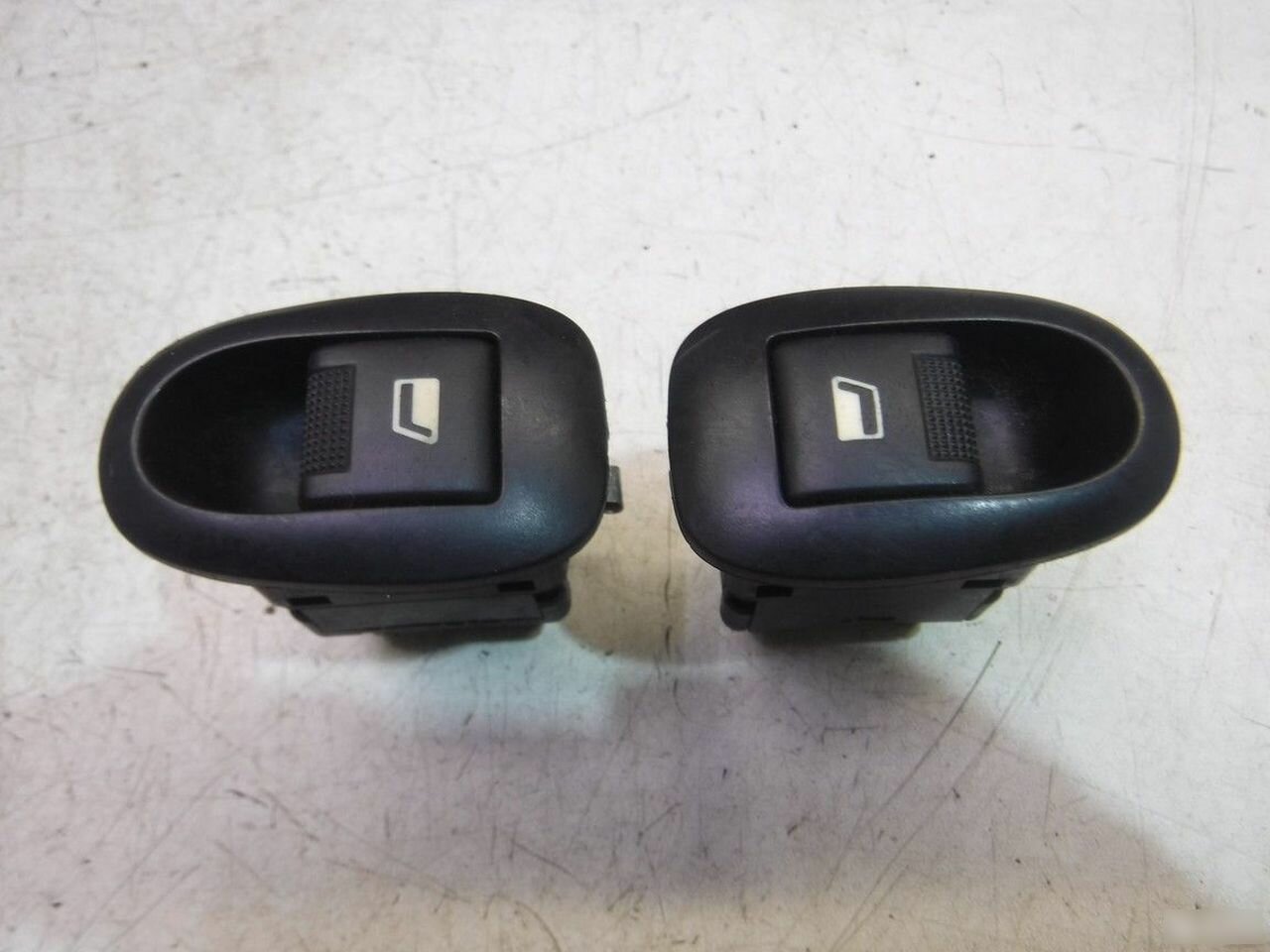 Кнопка стеклоподъемника Peugeot 406 I рестайлинг (1999—2005)