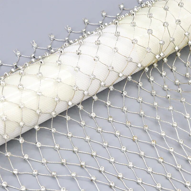 Эластичная сетка с кристаллами OMZHIMO 65х55см