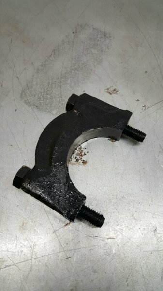 Крышка коленвала Volkswagen Golf 19E GU 1983 (б/у)