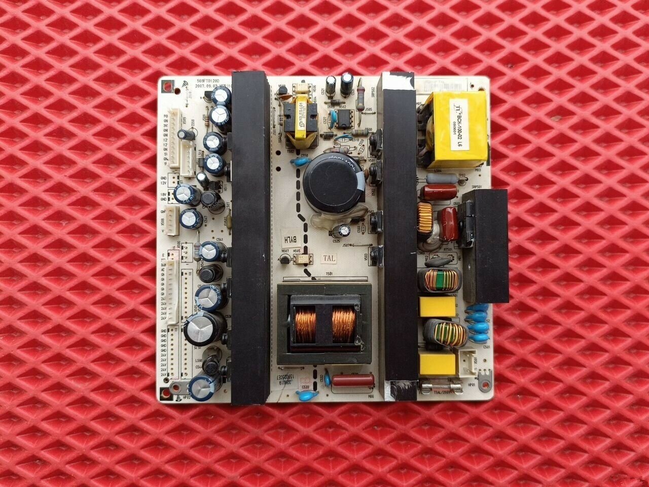 Блок питания (PSU) 569FT0120D для телевизора BBK LT3710HD в надёжной упаковке