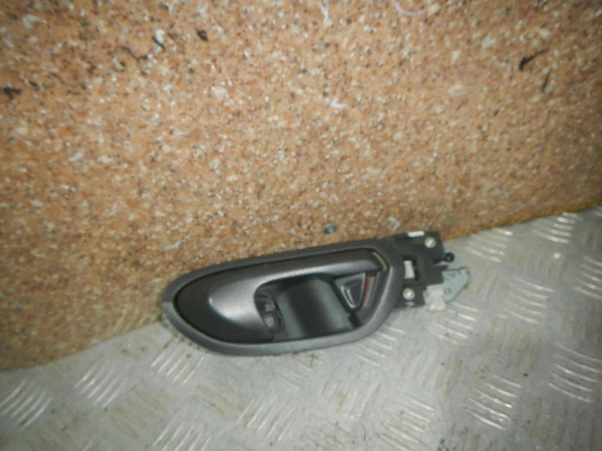 Б/У Ручка двери внутренняя правая, Honda (Хонда)-CIVIC 4D (06-12) HONDA CIVIC 4D (06-12) Задняя. Потертости. 548630 HONDA...