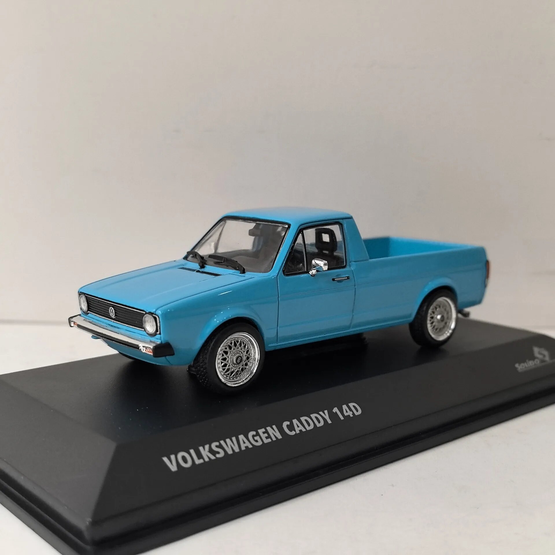 WELLY CADDY 14D металлическая модель грузовика 1:43