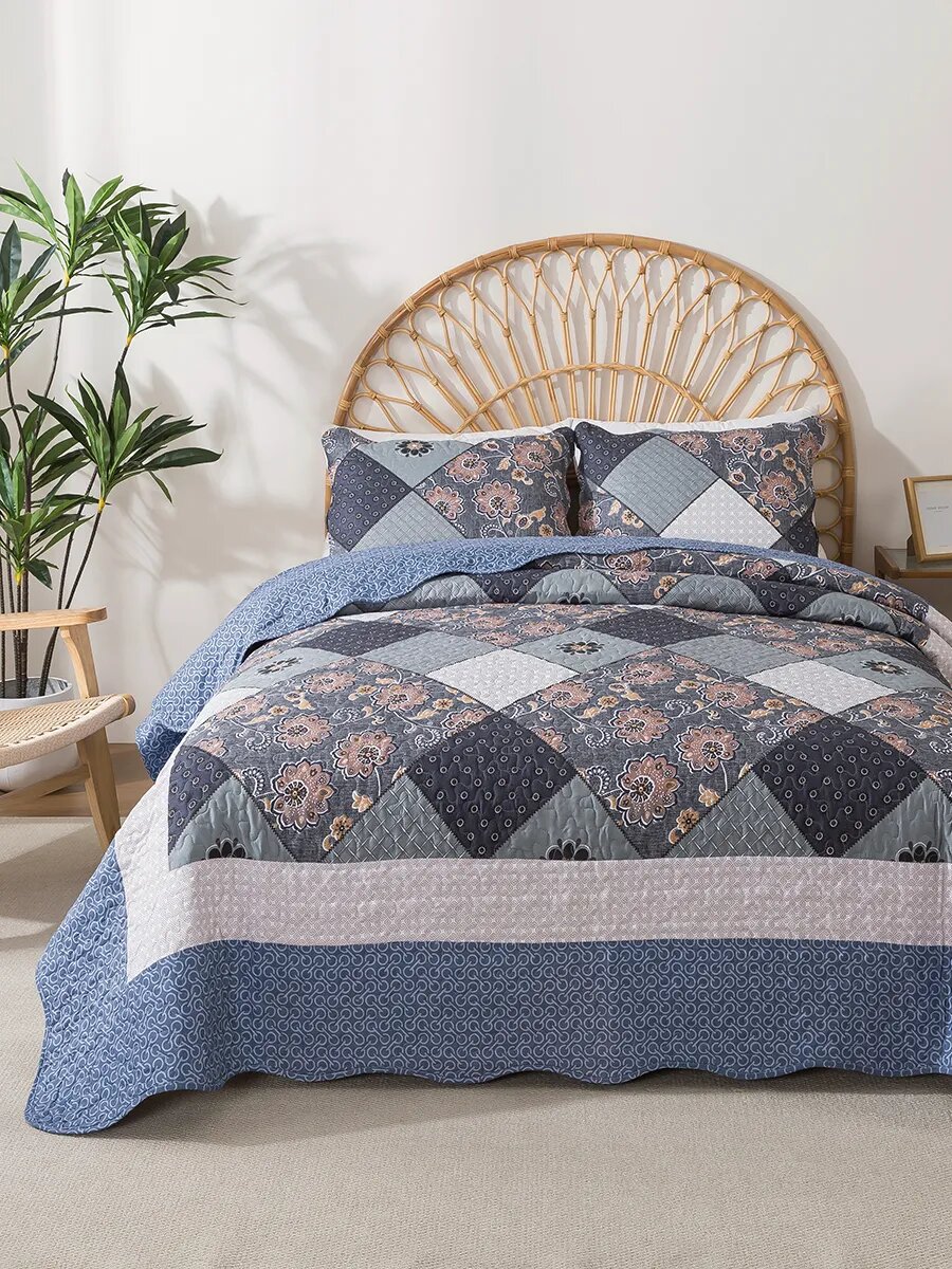 Покрывало 230х250 и 2 наволочки 50х70 Patchwork