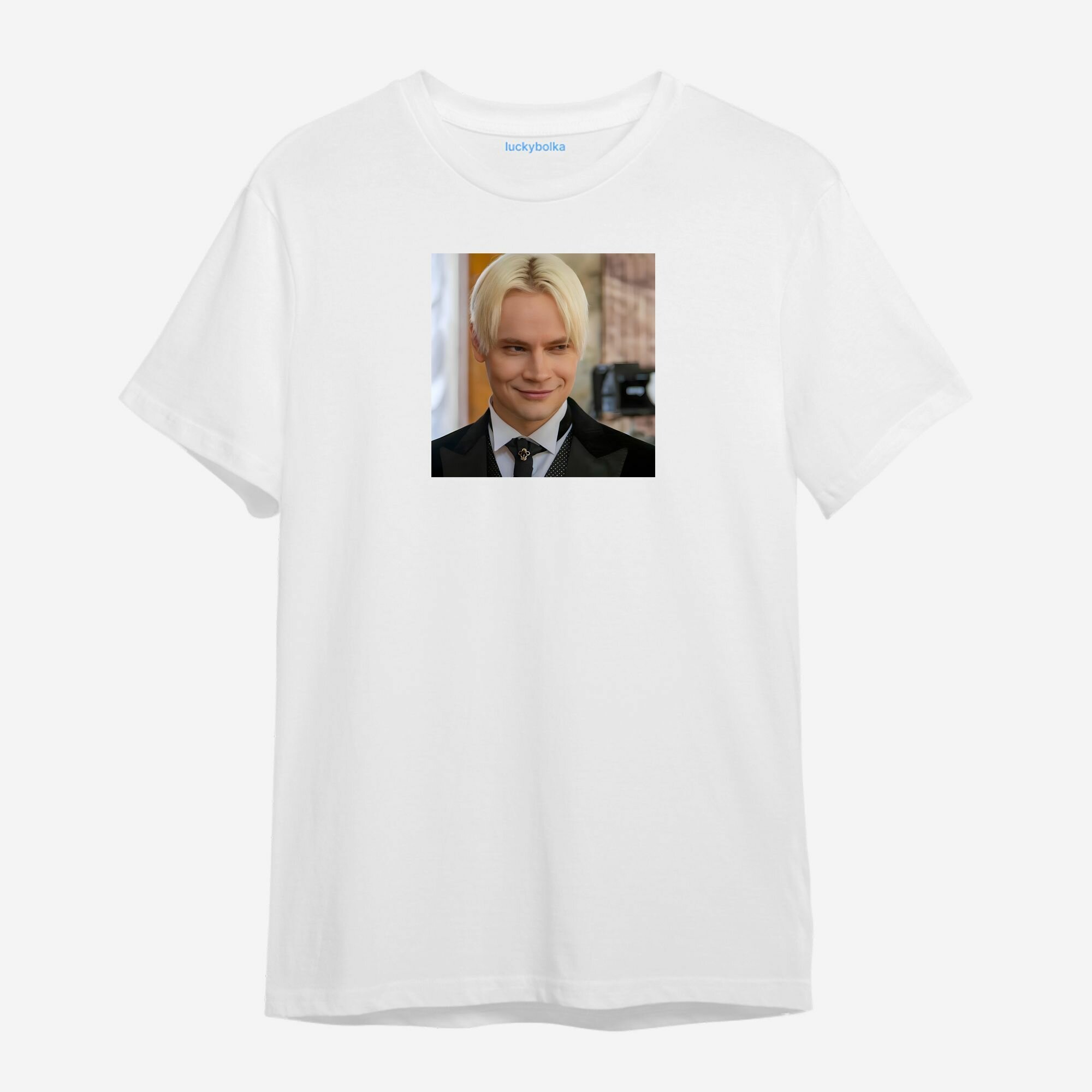 Футболка