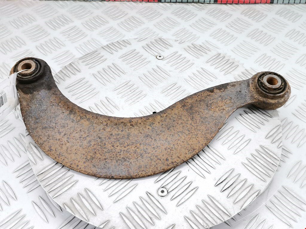 Рычаг задний левый Ford Focus 1 1329730 арт. 1894603