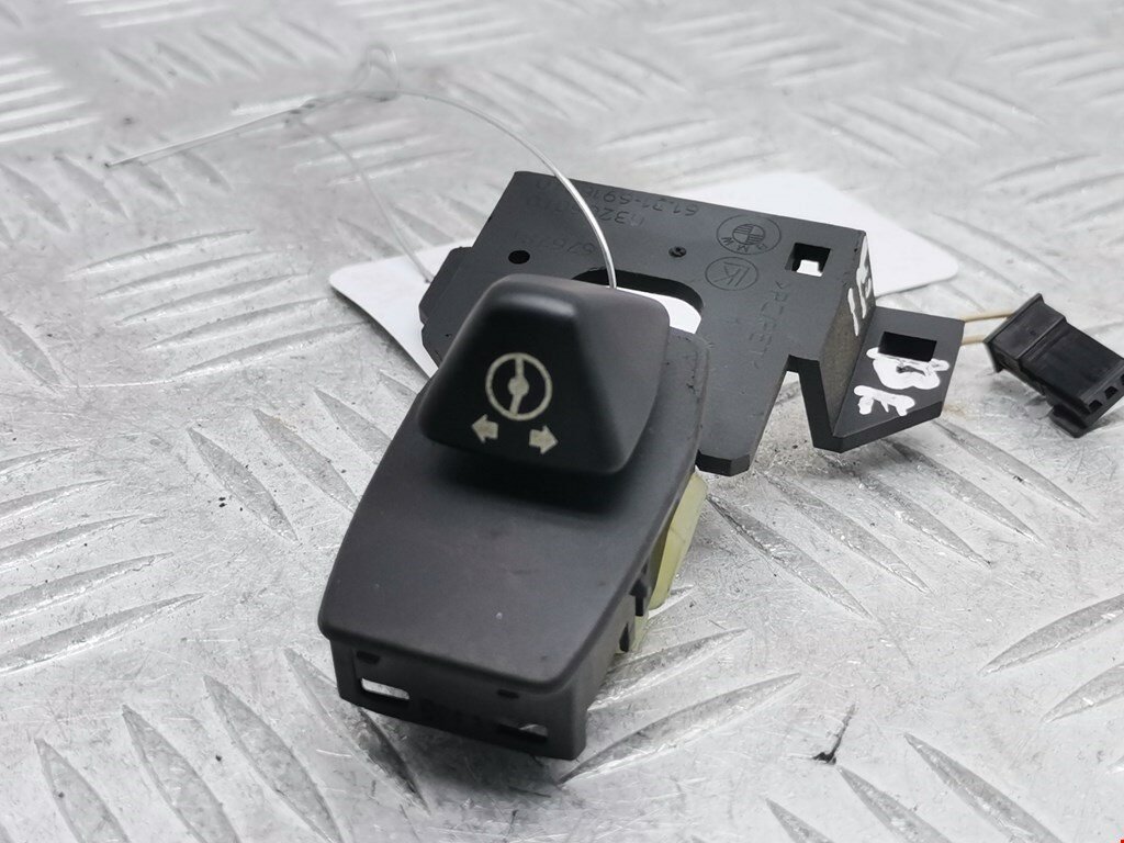 Переключатель (джойстик) регулировки рулевой колонки BMW 5-Series (E60/E61) 61316947786 арт. 1827262