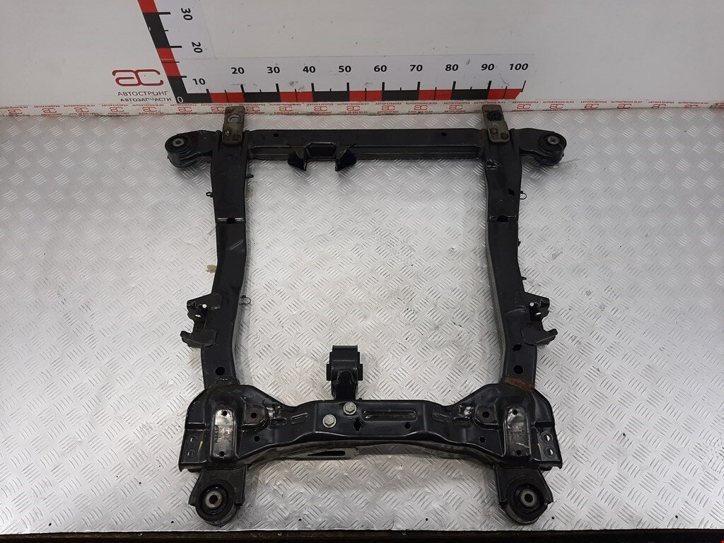 Балка подмоторная (подрамник) Opel Zafira C 13470627 арт. 975407