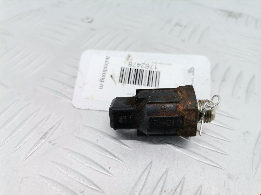 Датчик детонации Renault Sandero 1 8200680689 арт. 1762478