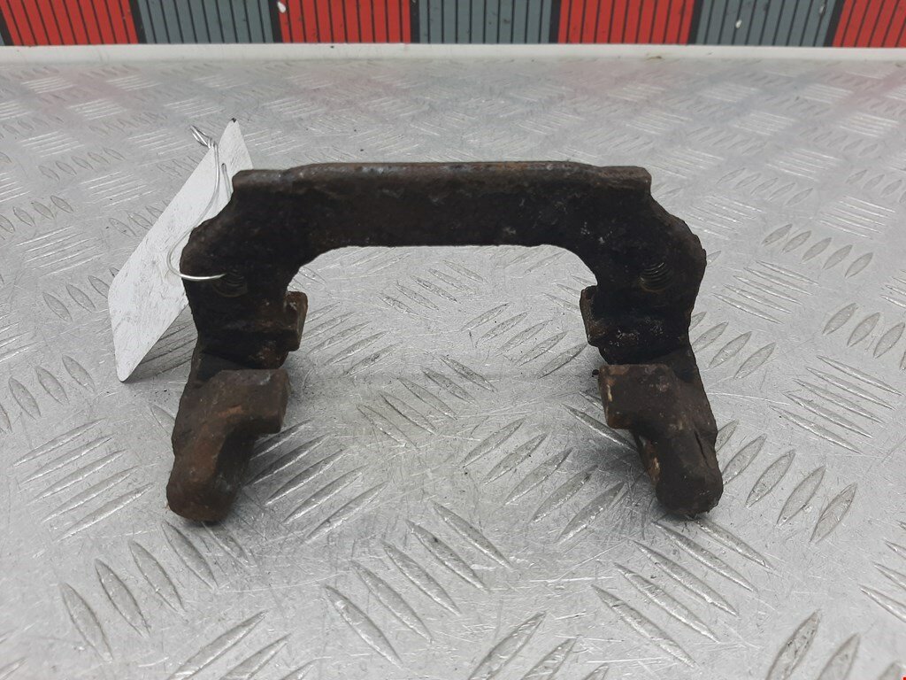 Скоба суппорта Ford Focus 1 арт. 2096965