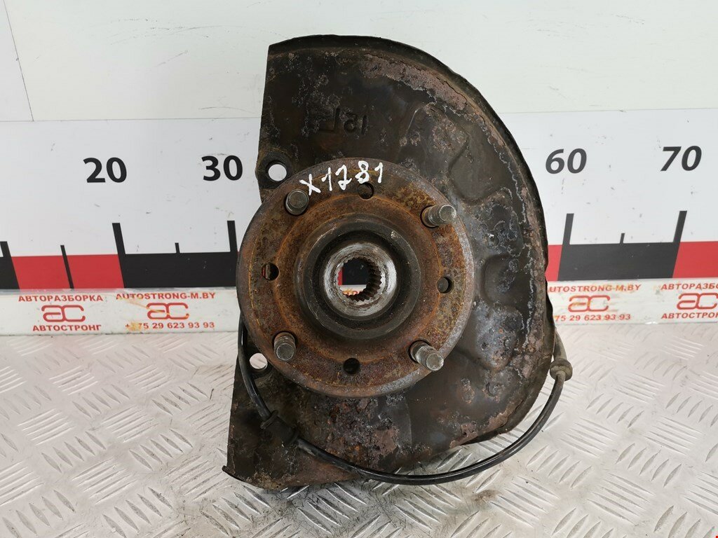 Ступица (кулак цапфа) передняя левая Volvo S40 V40 1 30620578 арт. 1017863