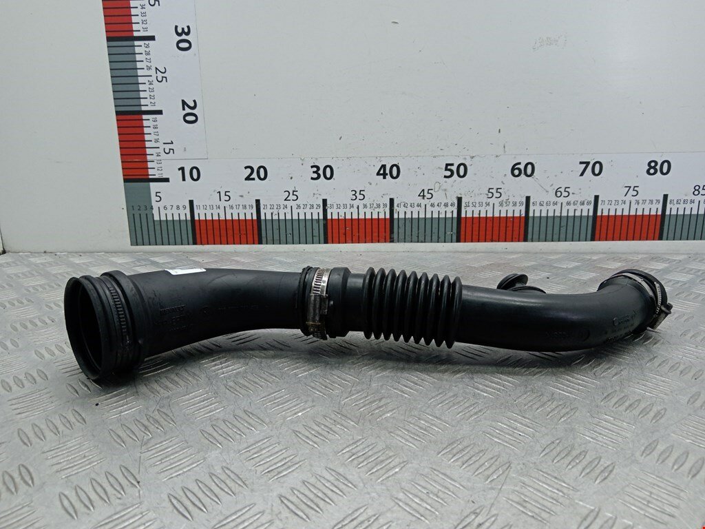 Патрубок интеркулера Renault Scenic 2 8200276297 арт. 2098317