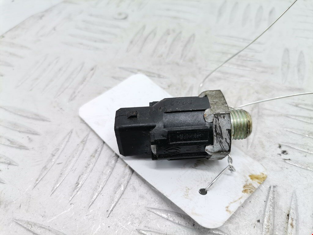 Датчик детонации Renault Scenic 1 8200680689 арт. 1588891