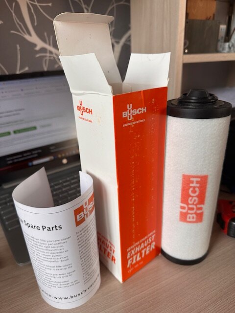 Фильтр вакуумного насоса Busch арт. 0532140156