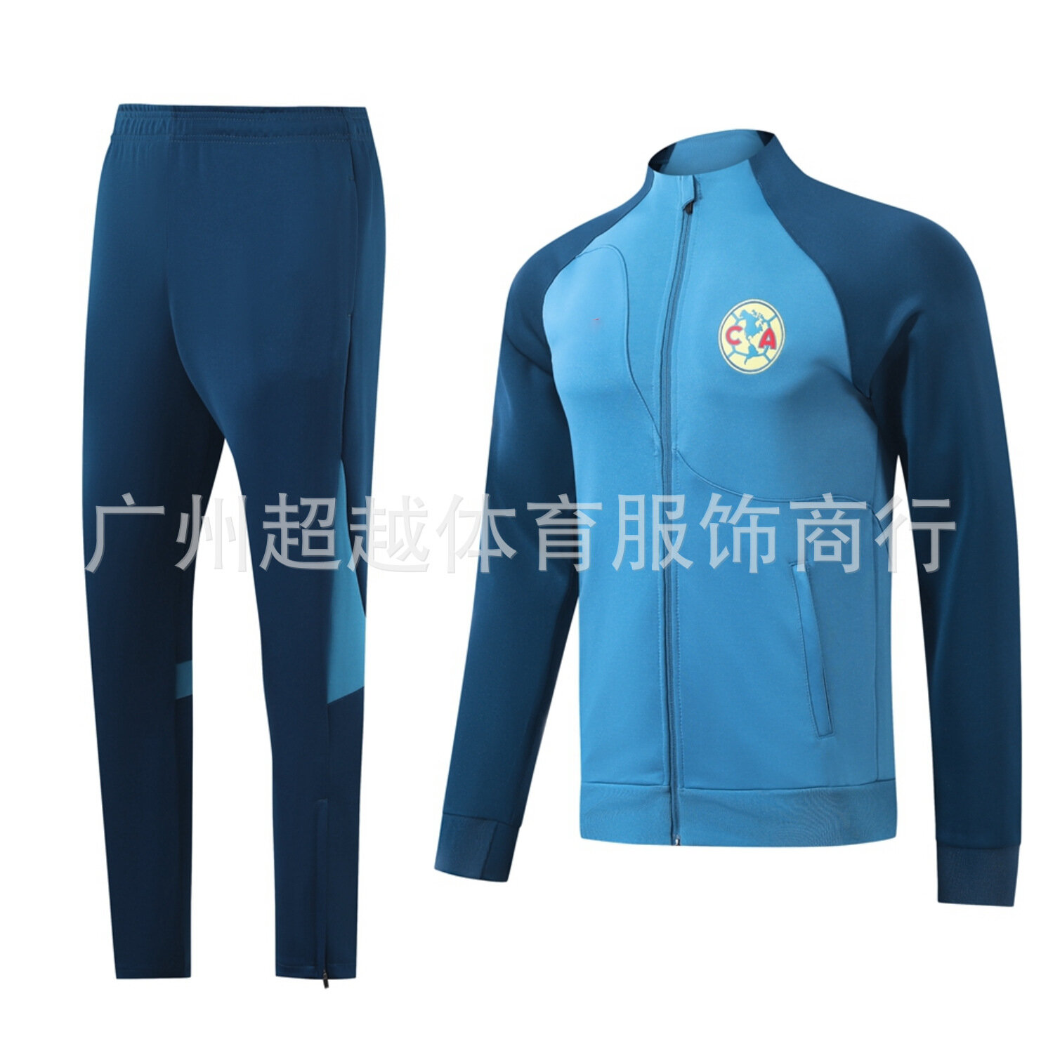 Комплект одежды