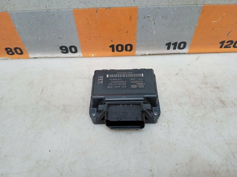 Б/У Блок управления парковочным тормозом Блок электронный Kia Optima 2013 TF 381906 Hyundai-KIA арт. 597002T700